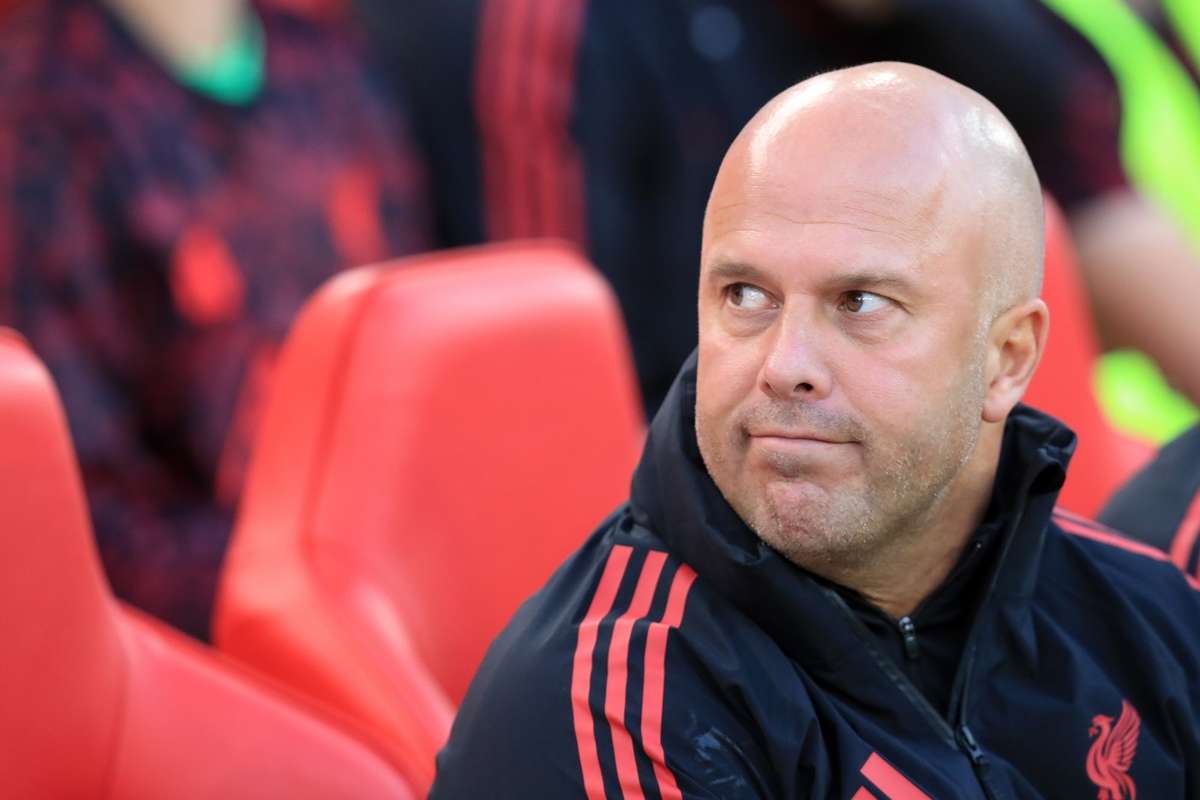 Liverpool boss Arne Slot suggests Darwin Nunez could leave soon | Flashscore.com