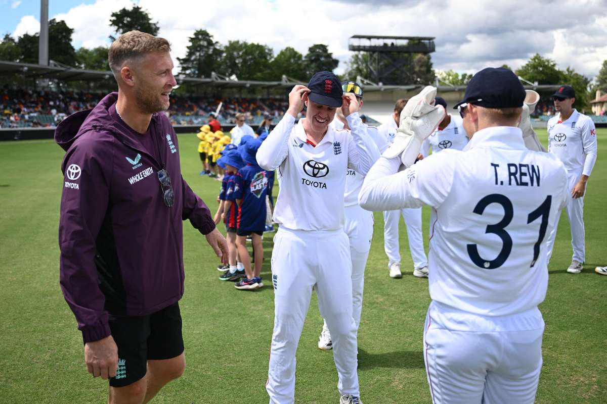 'Something big to build on': Flintoff named as new Sydney Thunder head ...