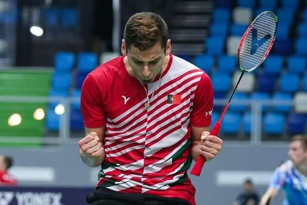 Atilano eliminado na primeira ronda do Open da Eslovénia de badminton ...