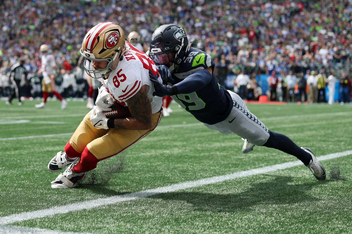 NFL Saturday matchup picks: Panthers vs. Buccaneers, Seahawks vs. 49ers ...