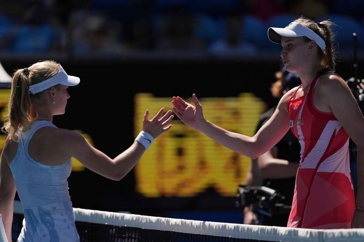 Elena Rybakina drops just two games to begin her Australian Open with a dominant win | Flashscore.ca