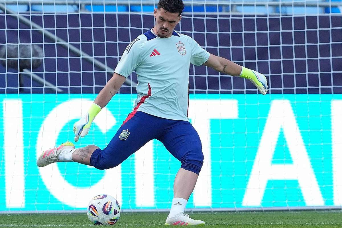 Europeu sub-21: Novo limite de tempo para guarda-redes estreia-se em ...