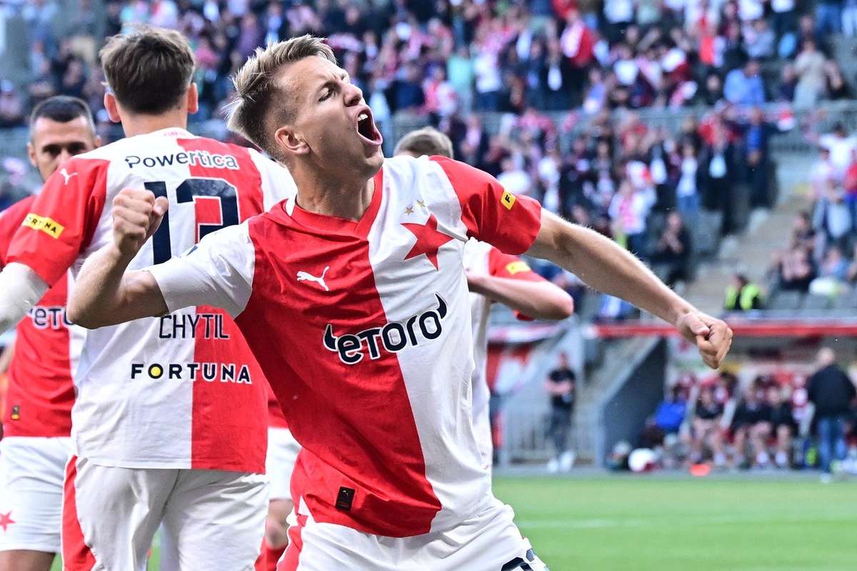 Slavia odložila oslavy rivala, Dorley se premiérovým gólem přihlásil o ...