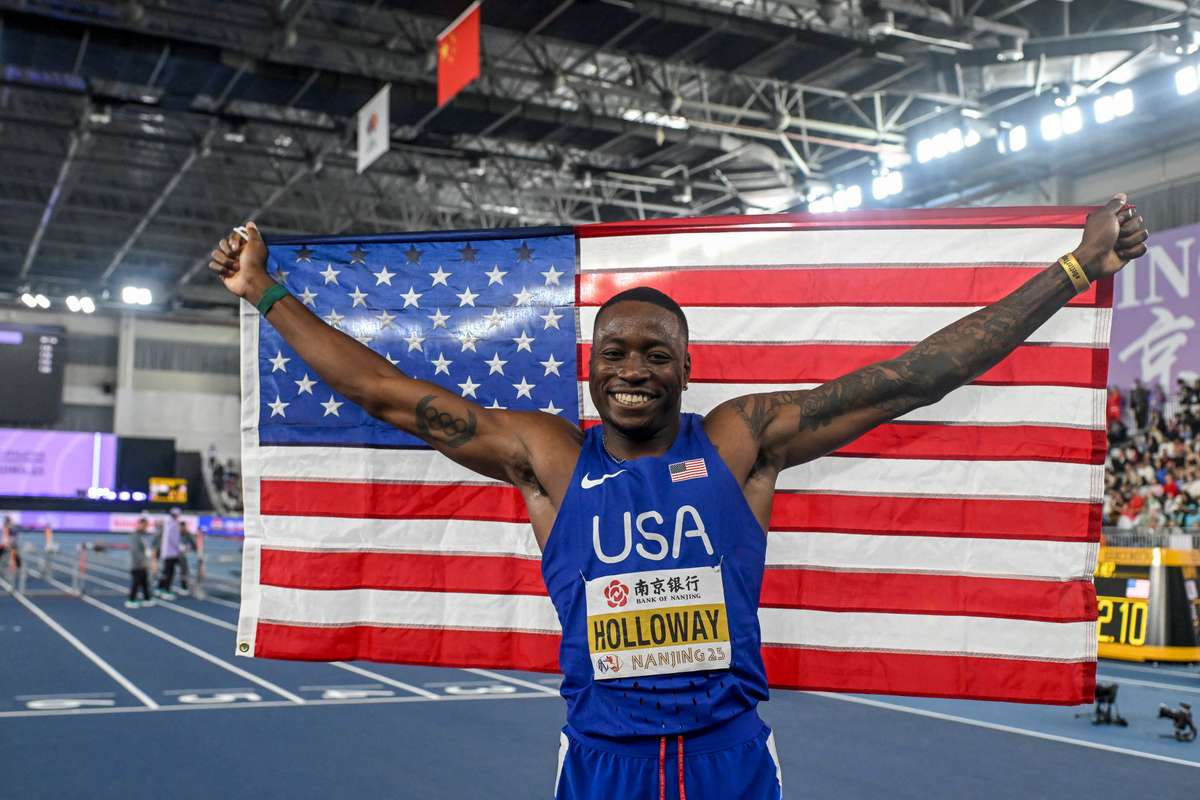 Athlétisme : Holloway triple champion du monde sur 60 m haies ...