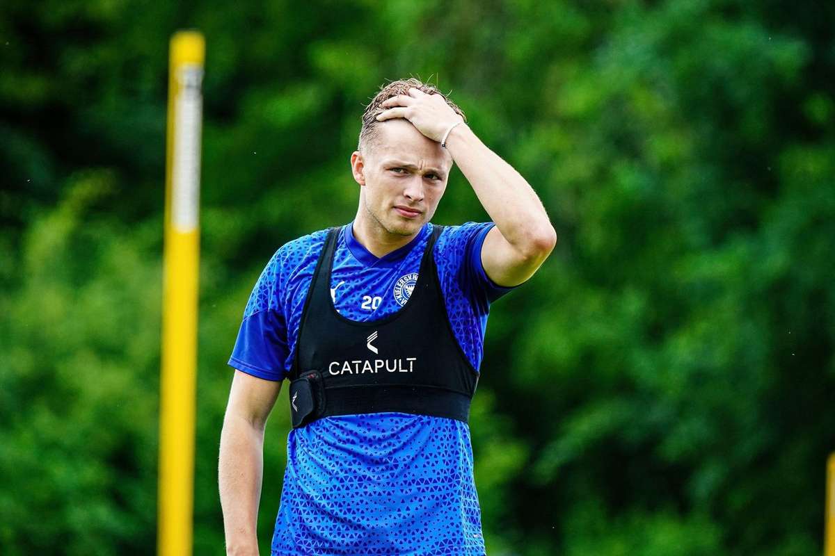 Kieler Arp über Bayern-Mentalität: "Positive Arroganz" | Flashscore.de