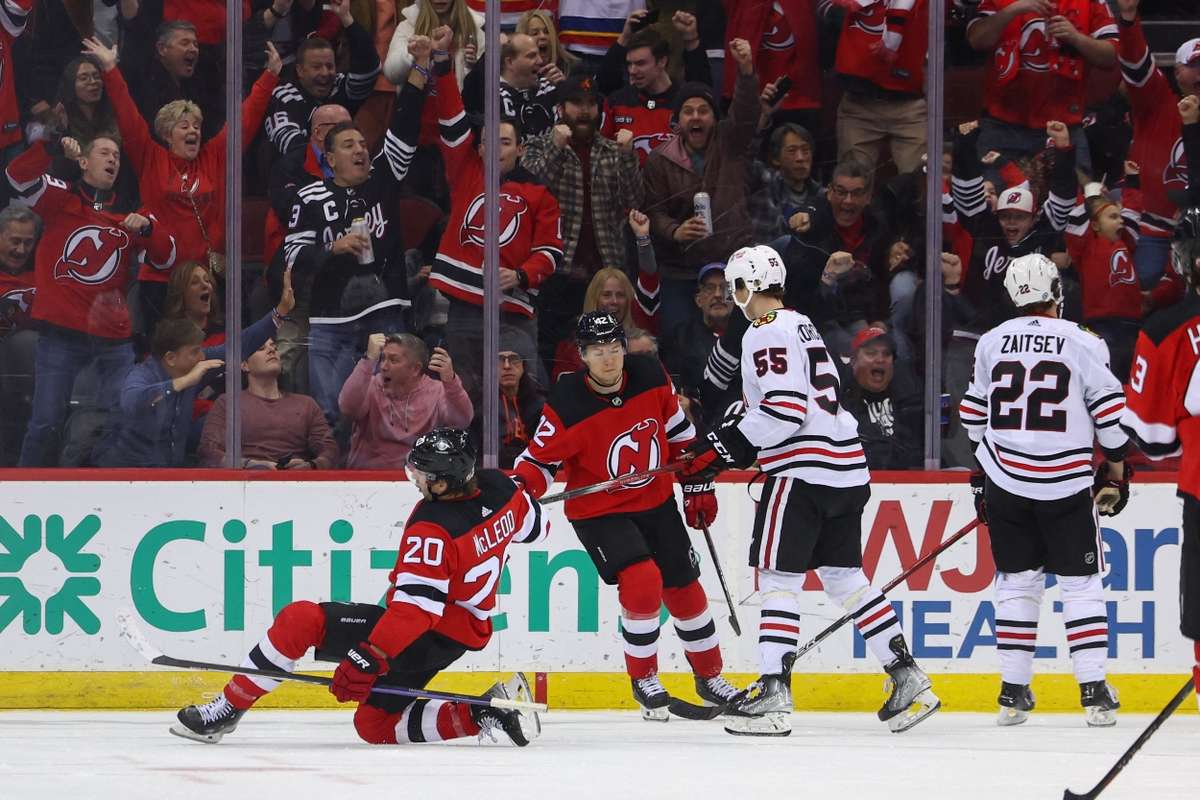 NHL roundup: Connor Bedard hurt as Blackhawks fall to Devils ...