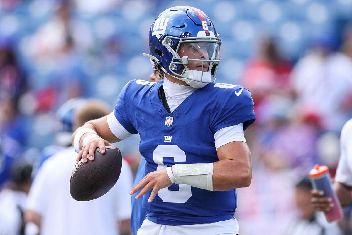 New York Giants name rookie quarterback Jaxson Dart starter for Los Angeles Chargers game ...