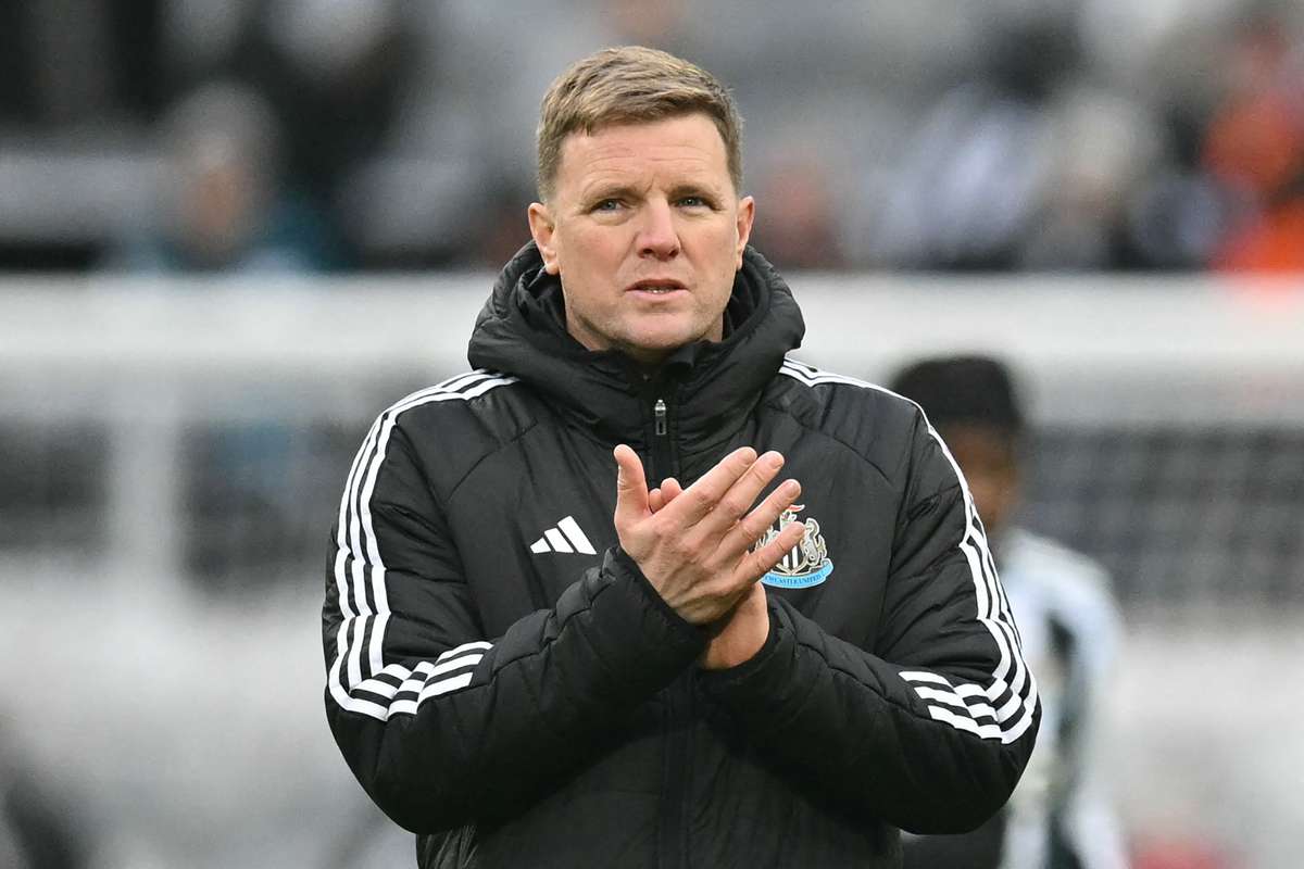 Newcastle boss Eddie Howe praises 'really strong' Man Utd ahead of ...