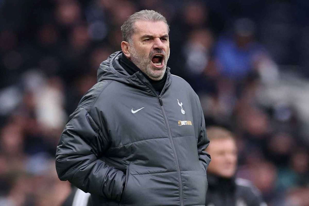 Angry Postecoglou laments officiating as Tottenham suffer another loss ...