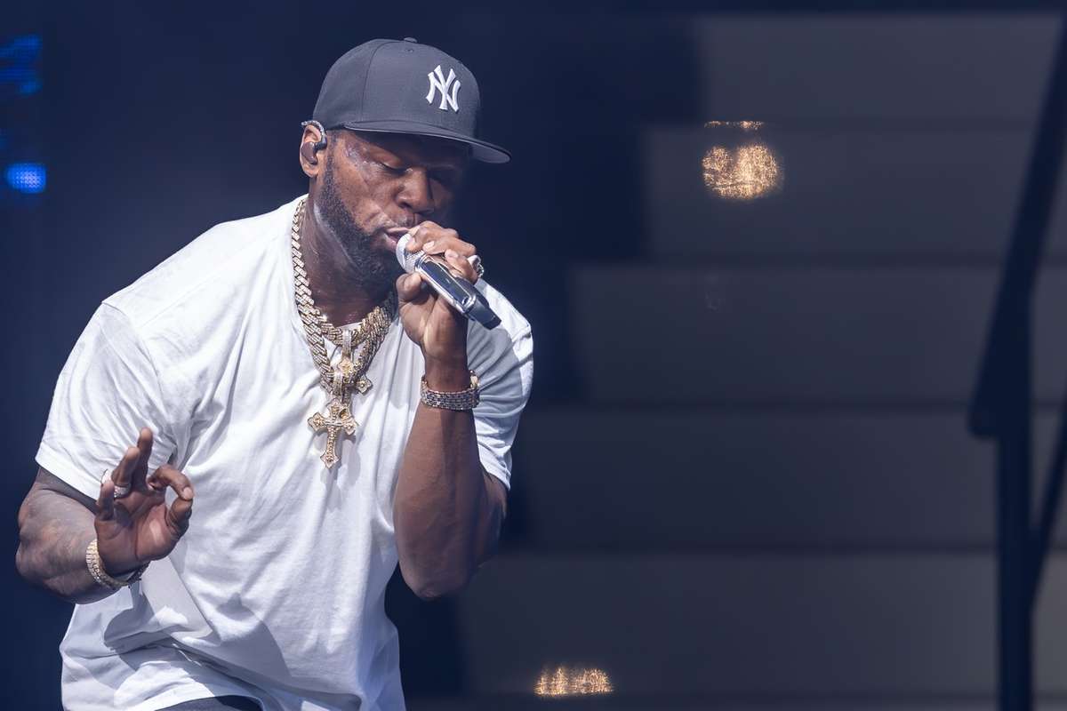 50 Cent und G-Unit sponsern U14-Mädchen des AFC Rumney | Flashscore.de
