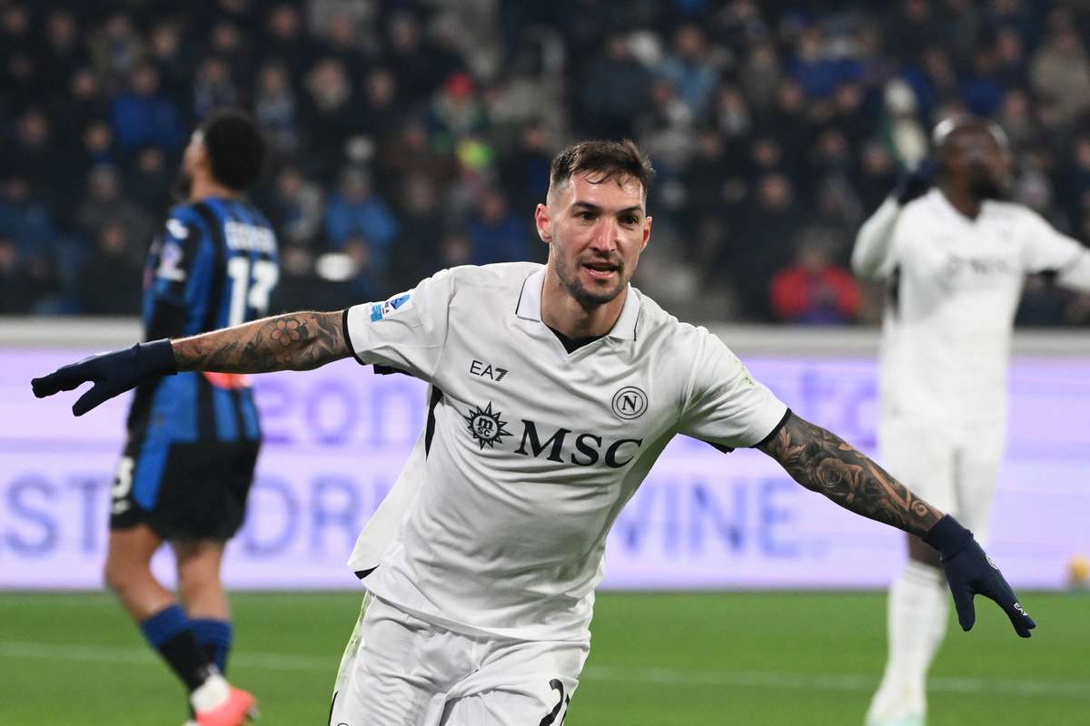 Serie A pacesetters Napoli extend lead with statement 3-2 win over ...