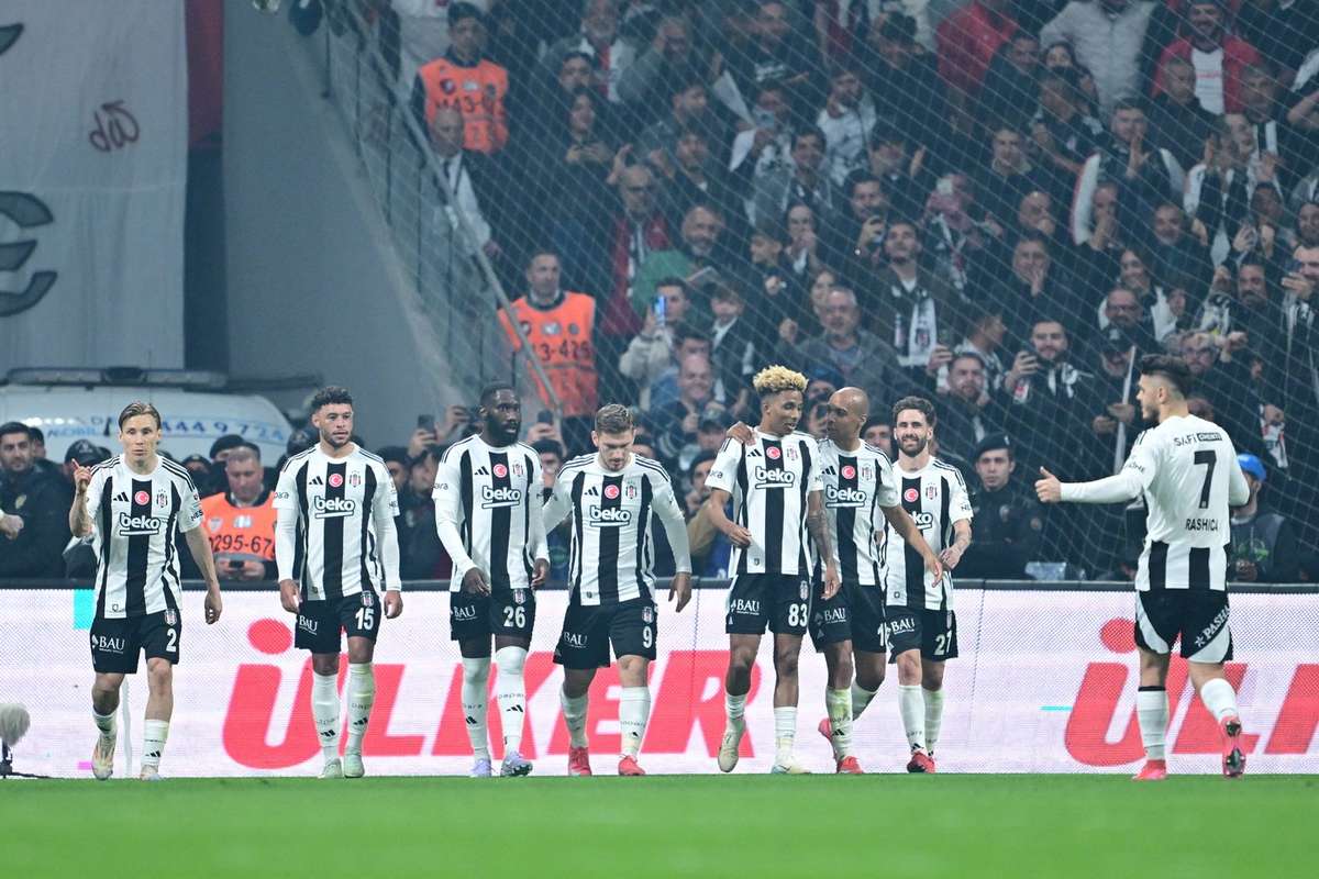 Turkish Super Lig Weekly: Besiktas inflict first loss on Galatasaray to ...