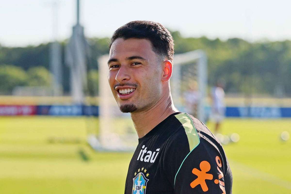 How Arsenal truly feel about Gabriel Martinelli's future as asking ...