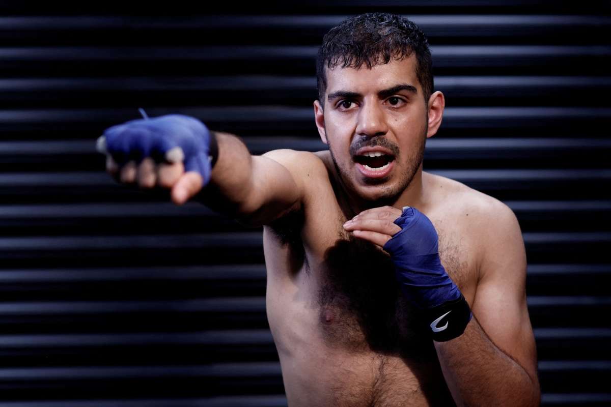 Maths teacher rolls with the punches of hectic schedule for pro boxing ...