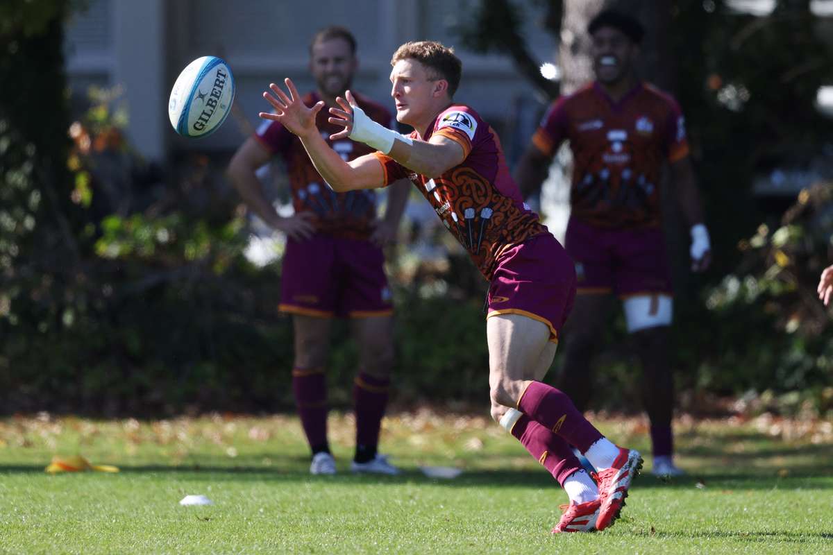 Super Rugby Preview: Crusaders and Chiefs duke it out for top spot ...