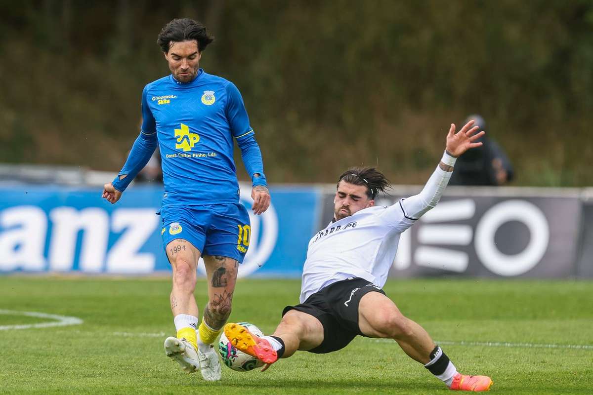 Oficial: Jason continua em Arouca até 2025 | Flashscore.pt
