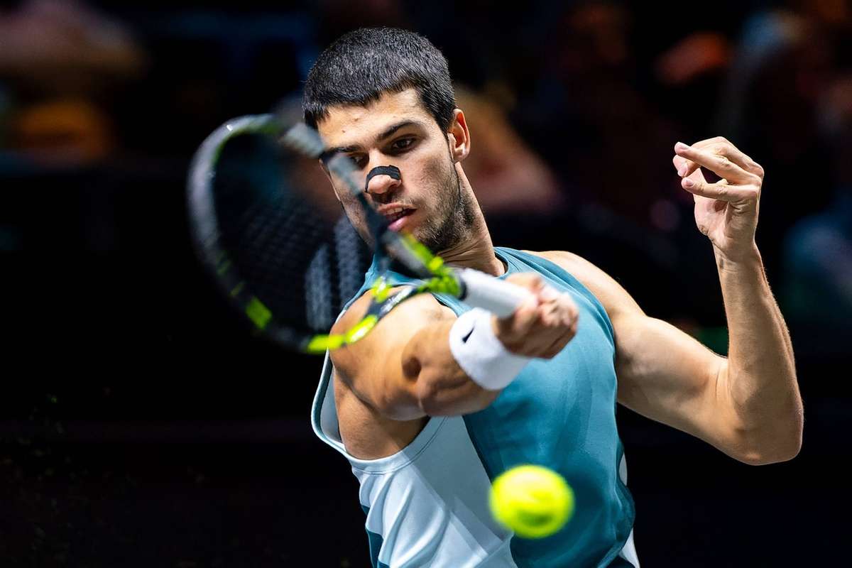 Alcaraz races into Rotterdam semi-finals with win over Martinez ...