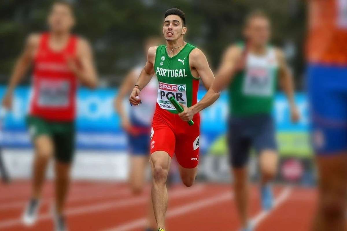 João Coelho quarto classificado nos 400 metros do meeting de Ostrava ...