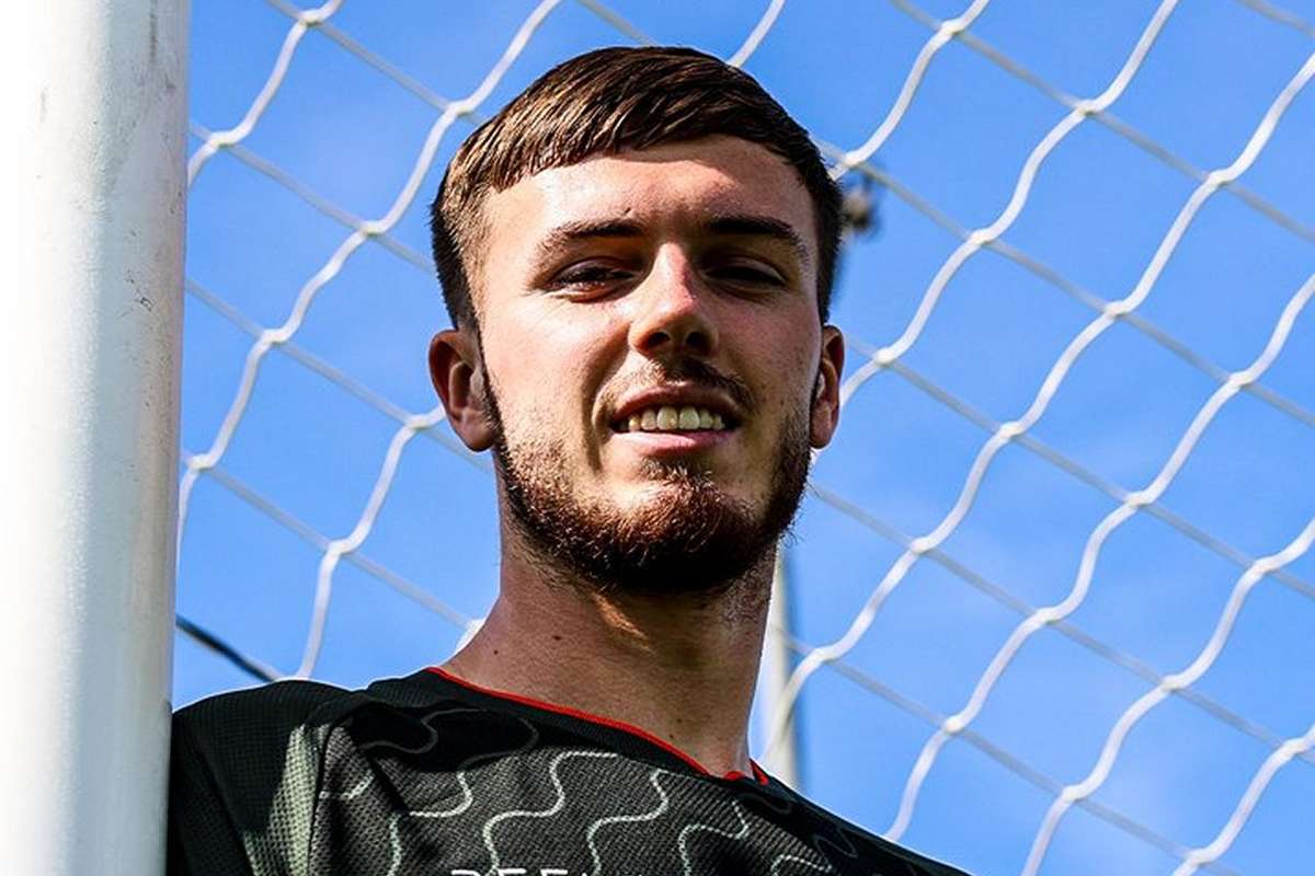 DONE DEAL: Luton sign Tottenham keeper Keeley - TribalFootball.com