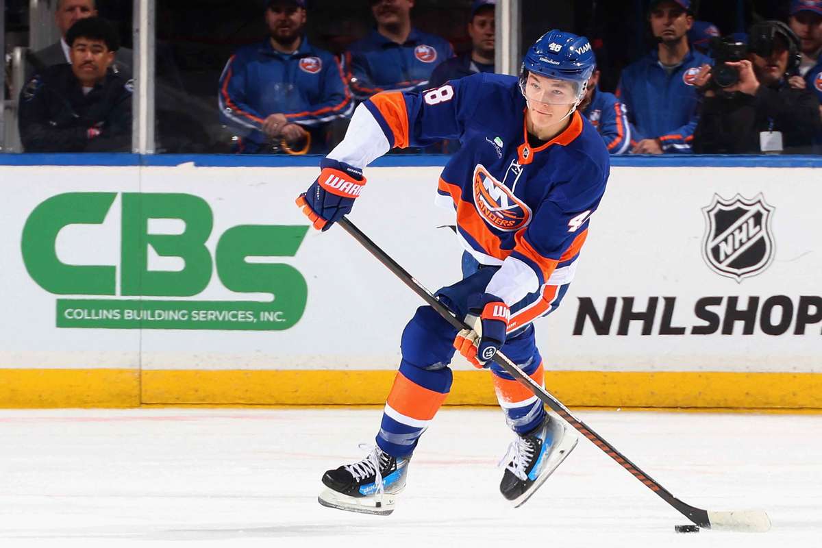 Islanders rookie sensation Matthew Schaefer rallies team in win over ...