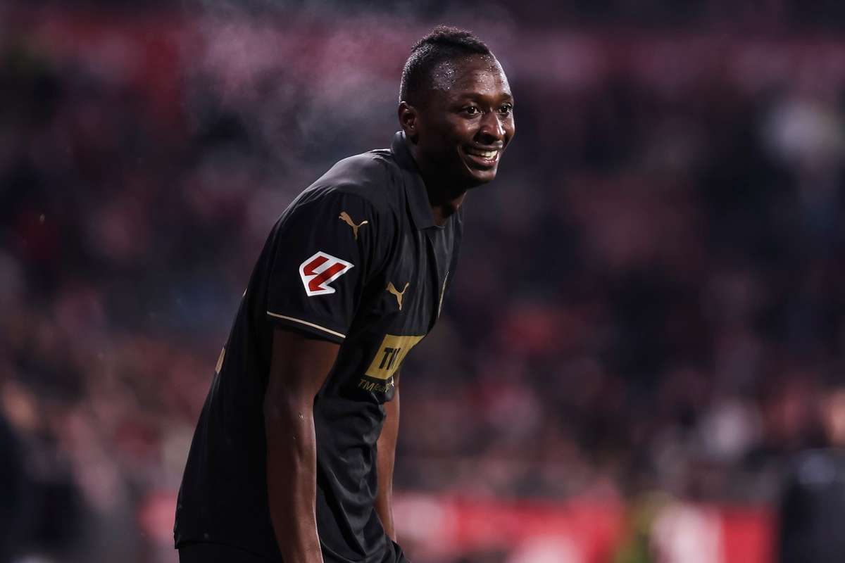 Valencia star Sadiq battles Real Madrid's Mbappe for La Liga prize ...
