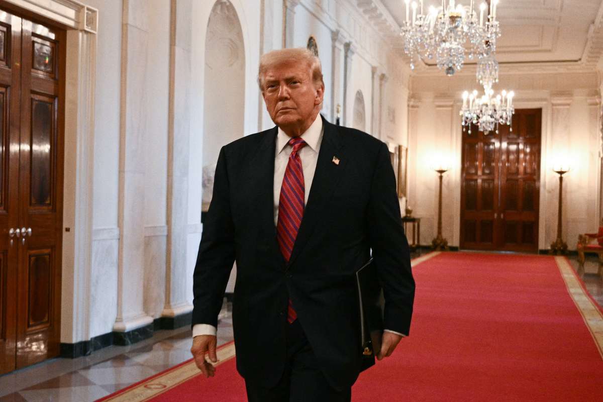 Donald Trump demands two American teams to revert back to original ...