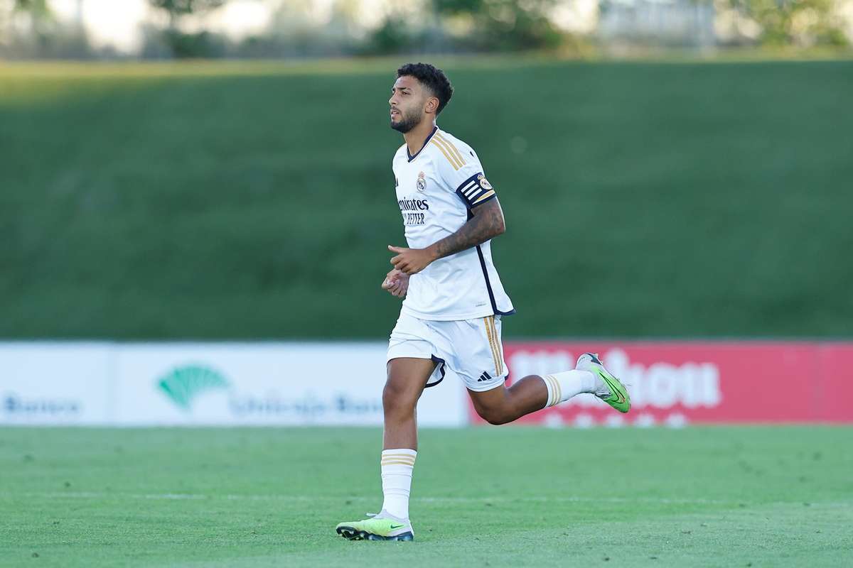 El español Édgar Pujol, del Real Madrid, 'ficha' por la República ...