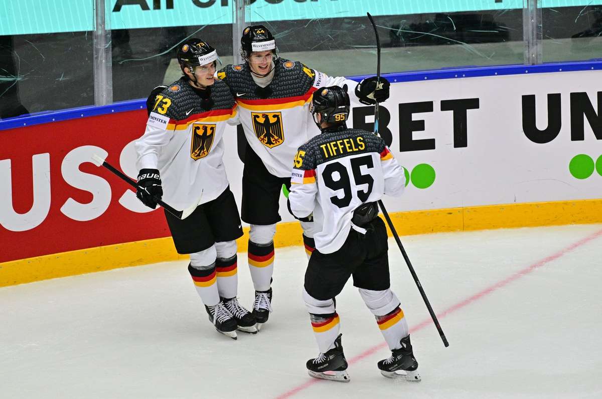 MS hokej 2025 ONLINE | Maďaři udeřili po patnácti vteřinách. Němce ...