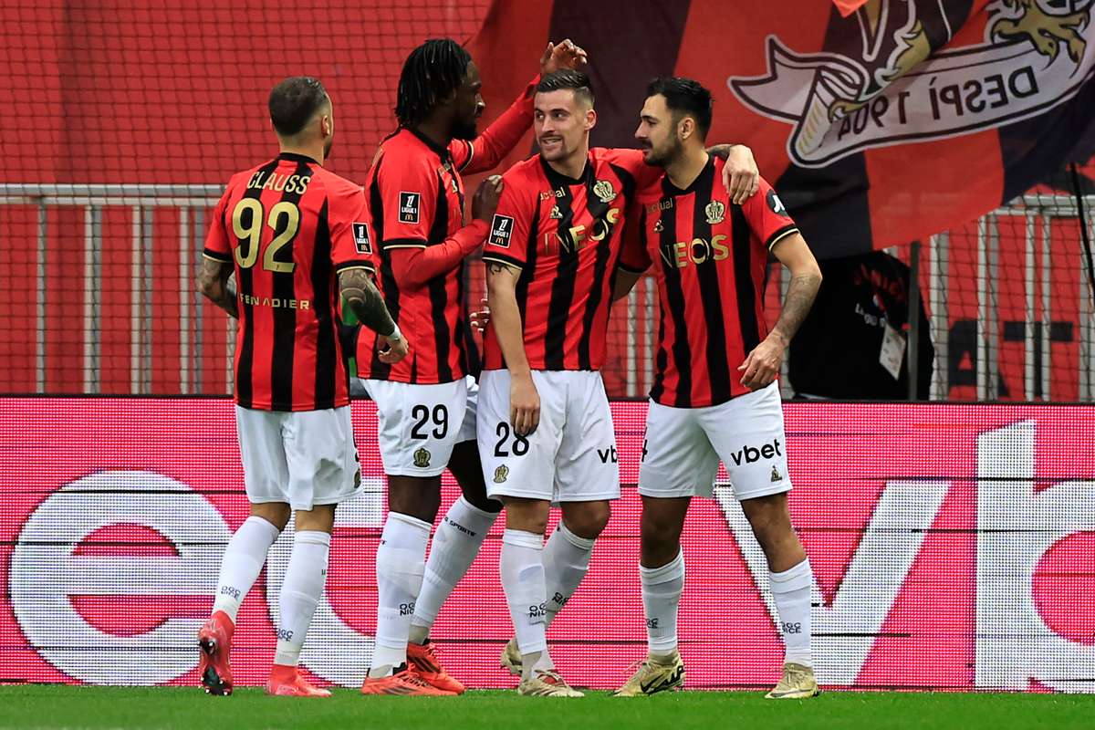 Nice up to third in Ligue 1 after routine win over 10-man Lens ...