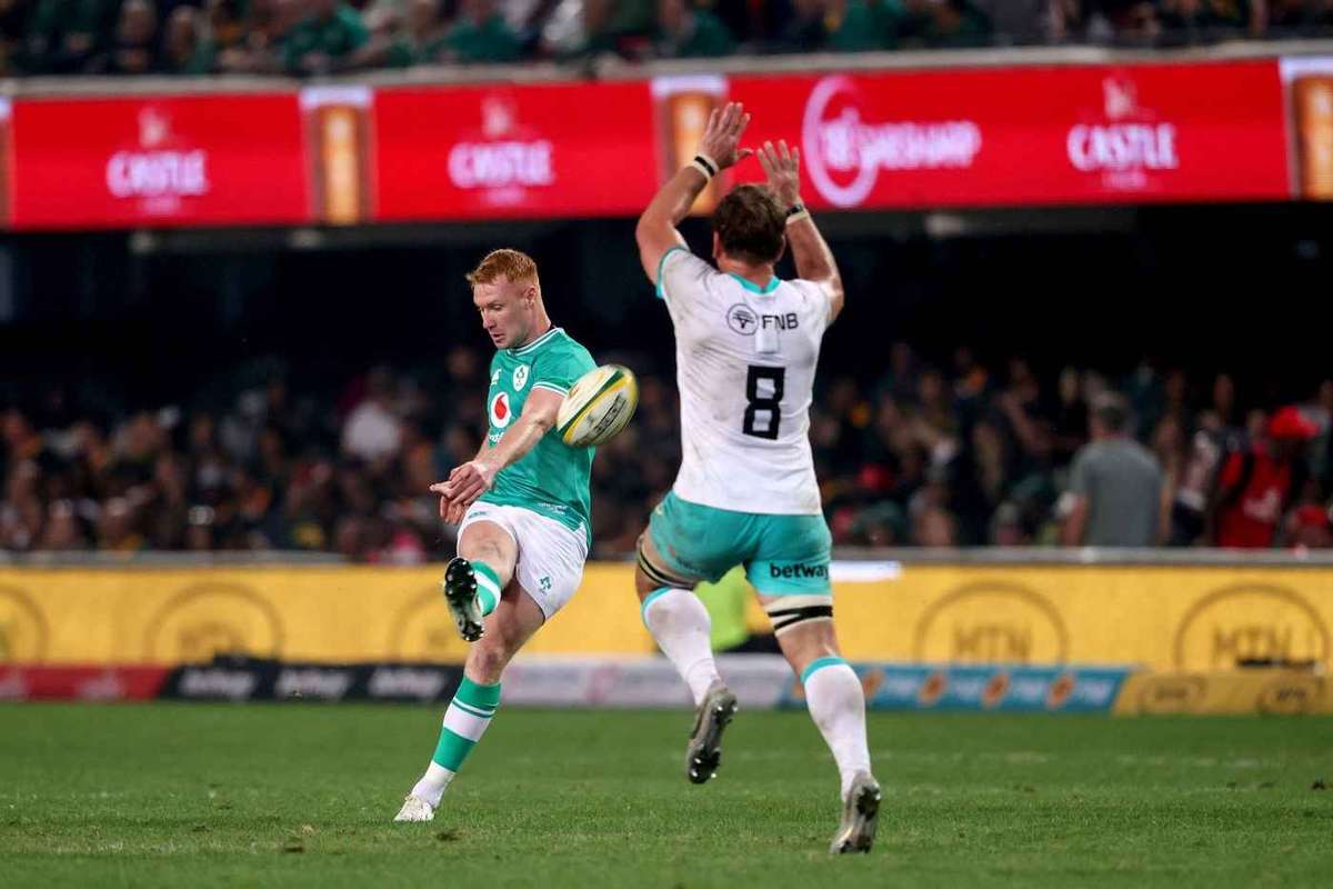 Frawley the hero as Ireland level Springboks series with late drop goal ...