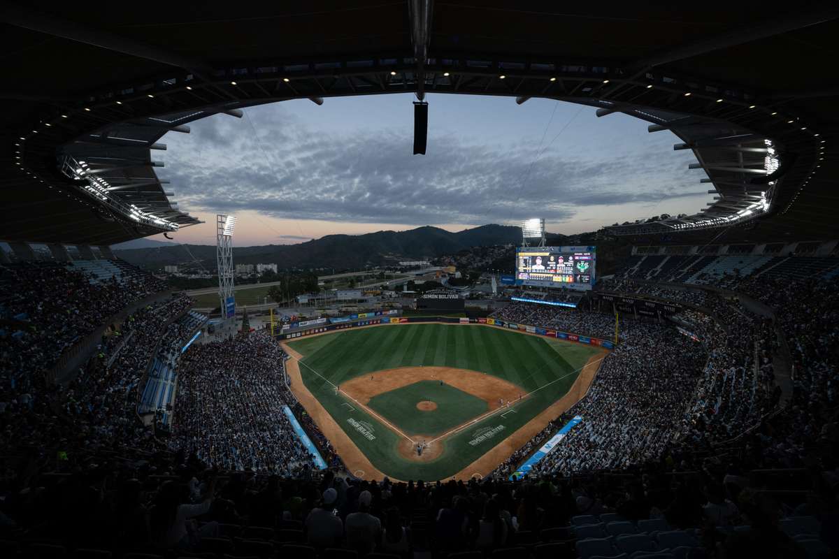 Venezuelan baseball players claim asylum in Spain after flying to ...