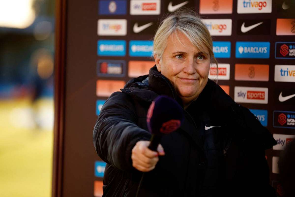 Chelsea women coach Hayes to take time out after emergency hysterectomy ...