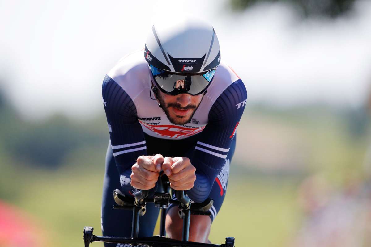 France's Julien Bernard fined for stopping to kiss wife during time trial at Tour de France ...