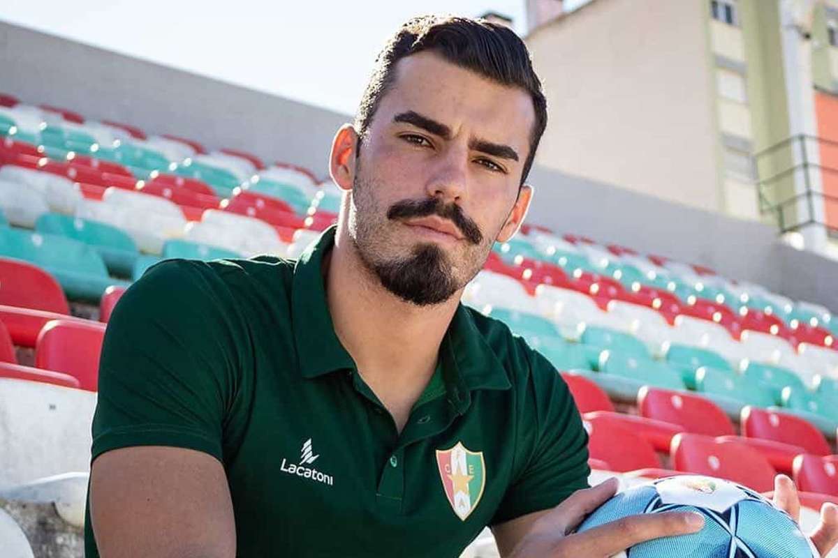 Mercado de fichajes Noticia Flashscore: el portero Guilherme Fernandes ...