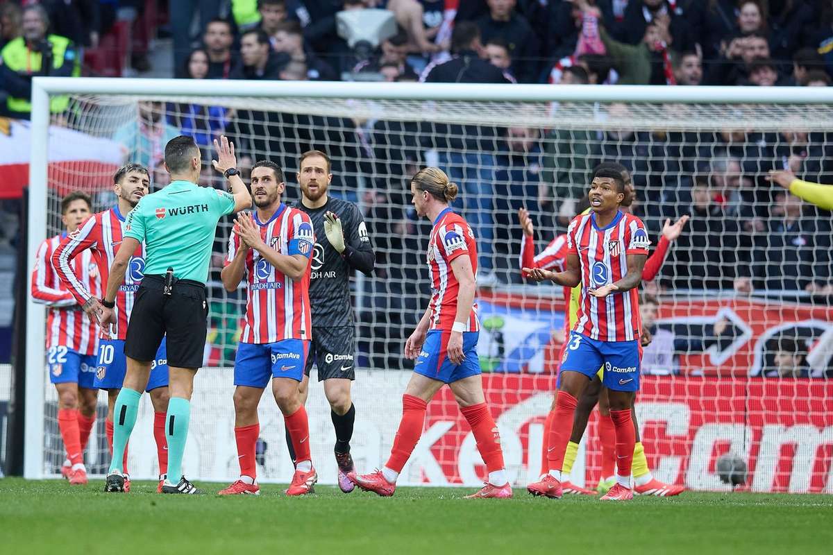 Atletico Madrid held by Villarreal to lose ground in LaLiga title race | Flashscore.com