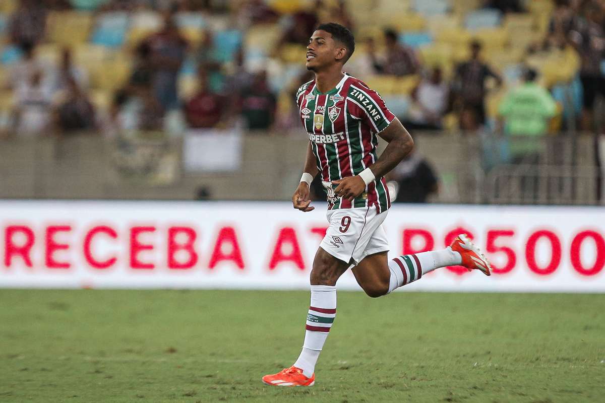 Fluminense dá voto de confiança para afastados, mas John Kennedy segue ...