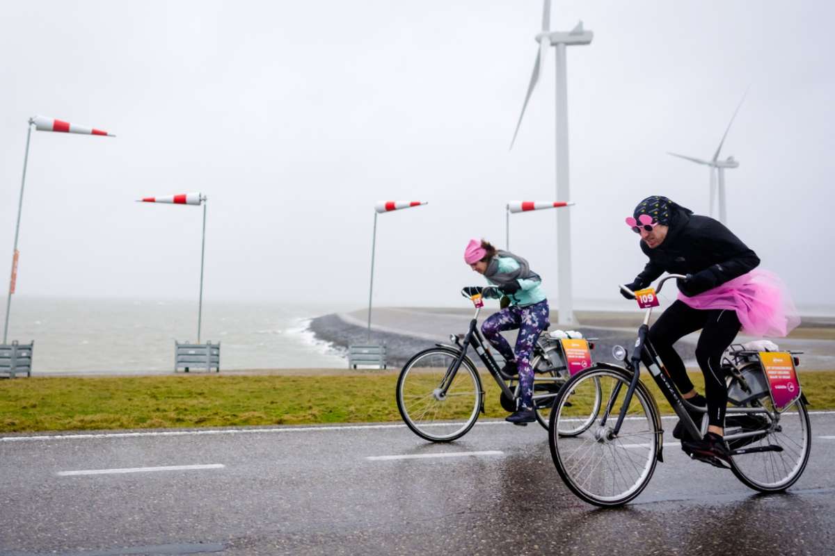 Storm Ciaran forces Dutch to scrap 'Headwind Cycle Championships ...
