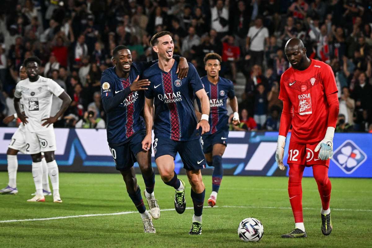 Trotz verschossenem Dembélé-Elfmeter: PSG holt nächsten Ligue-1-Sieg gegen Angers | Flashscore.de