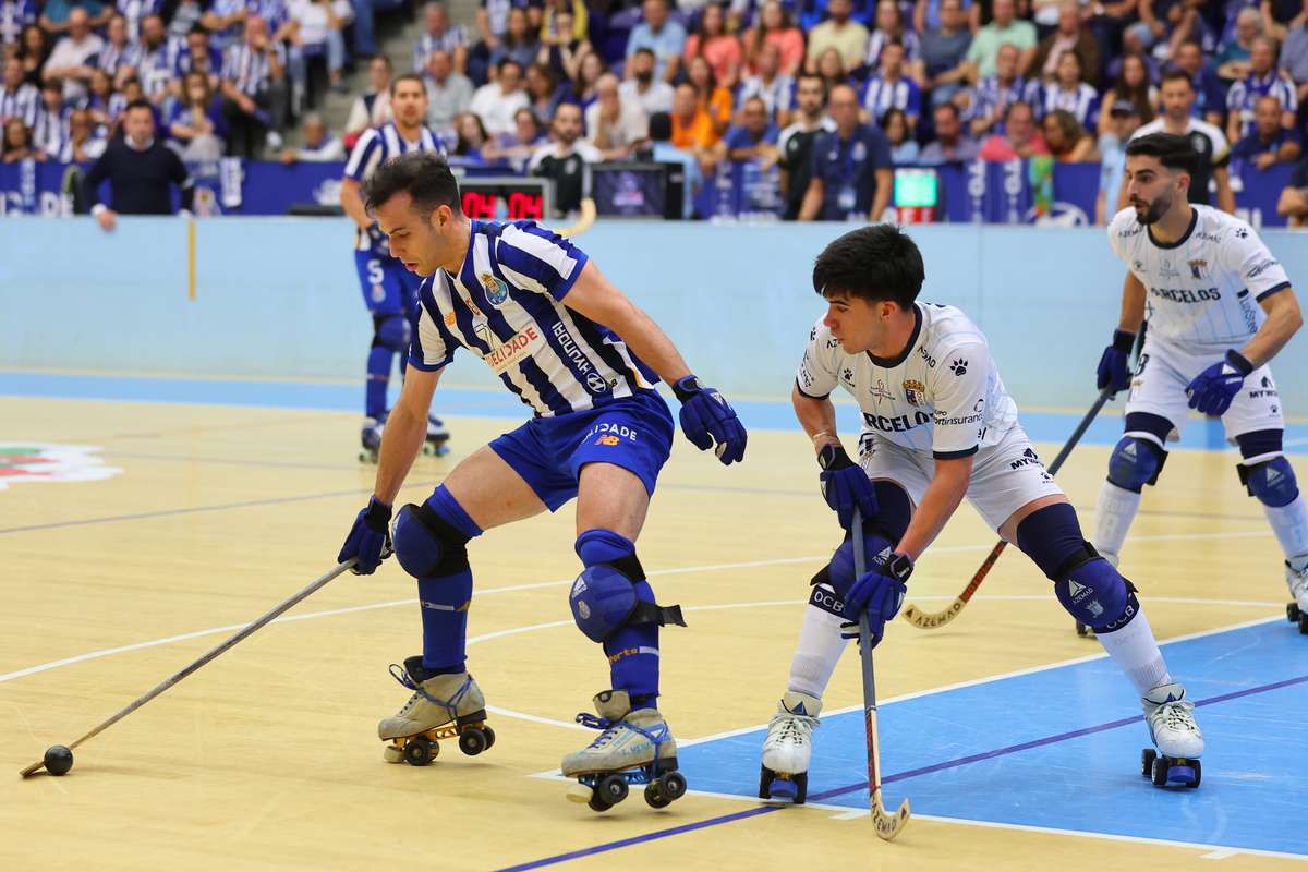 Hóquei: FC Porto vence batalha com o Óquei de Barcelos e está em ...