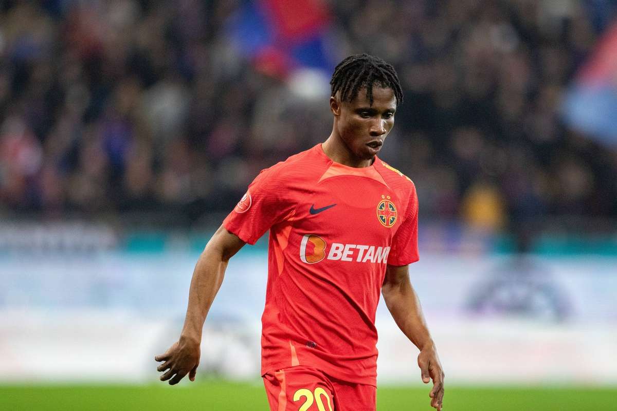 Oficial! Nana Antwi a plecat de la FCSB, dar rămâne în Liga 1 ...