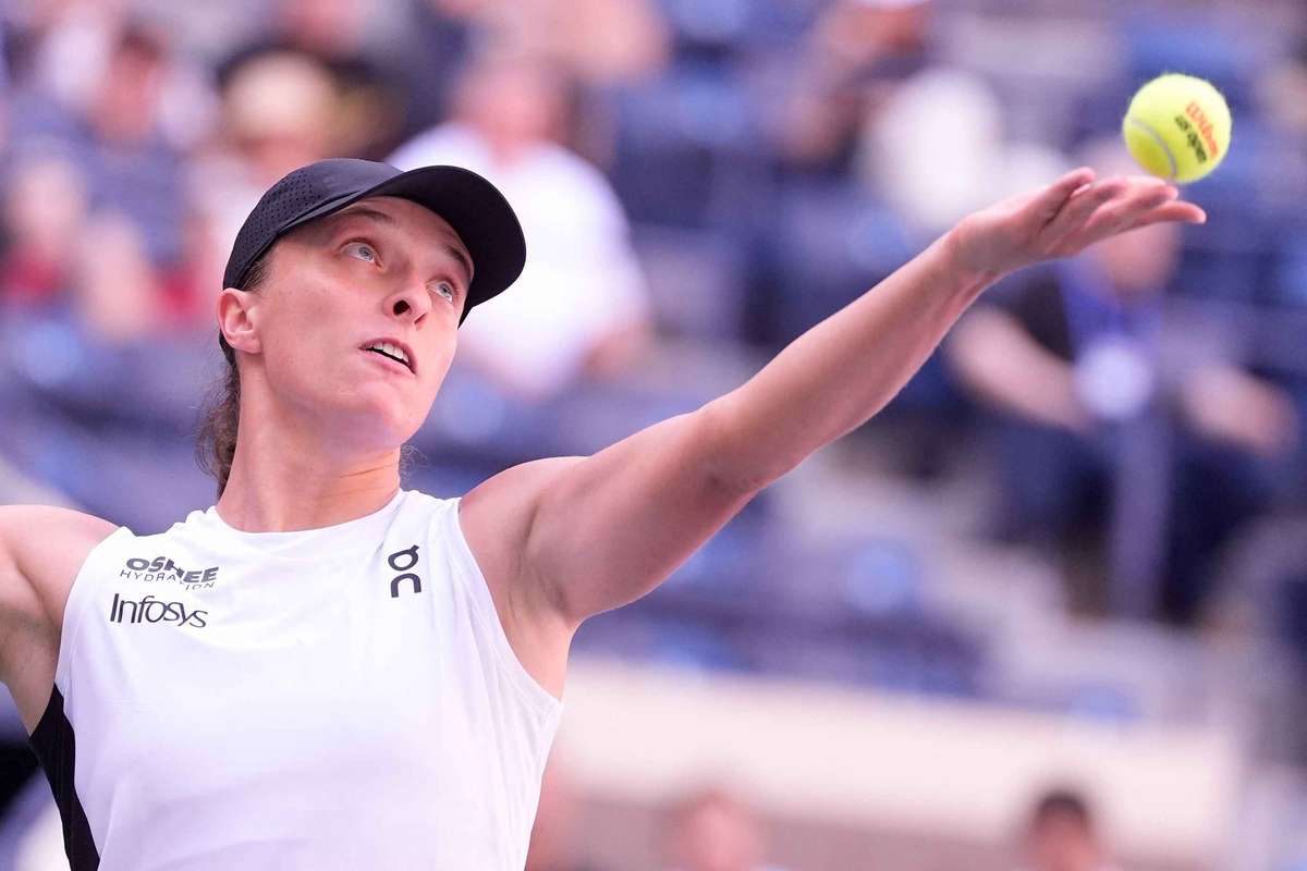US Open: Swiatek passa a primeira ronda de forma impressionante ...