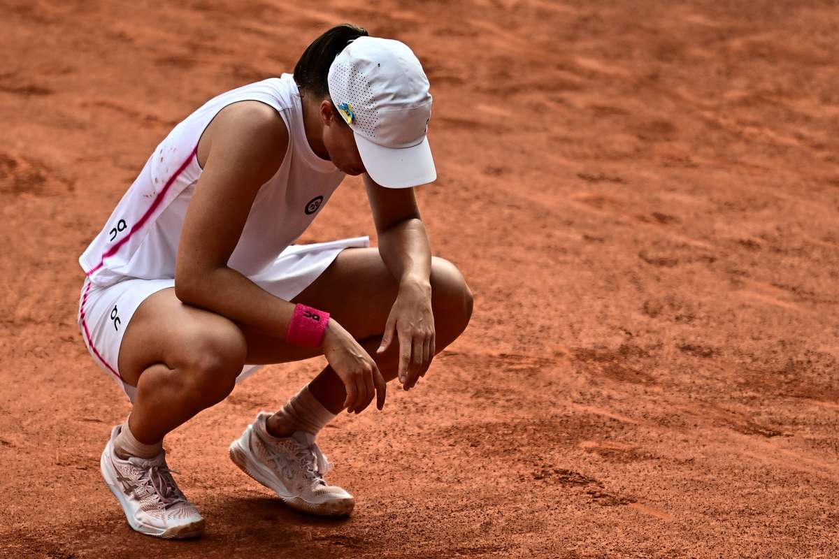 Rockin' Rafa fan Swiatek on top of the world after Roland Garros win ...