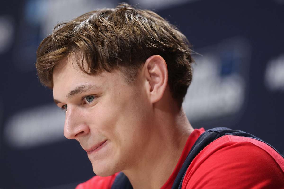 Swedish rookie Pelle Larsson lifts Miami Heat to NBA Summer League title | Flashscore.com