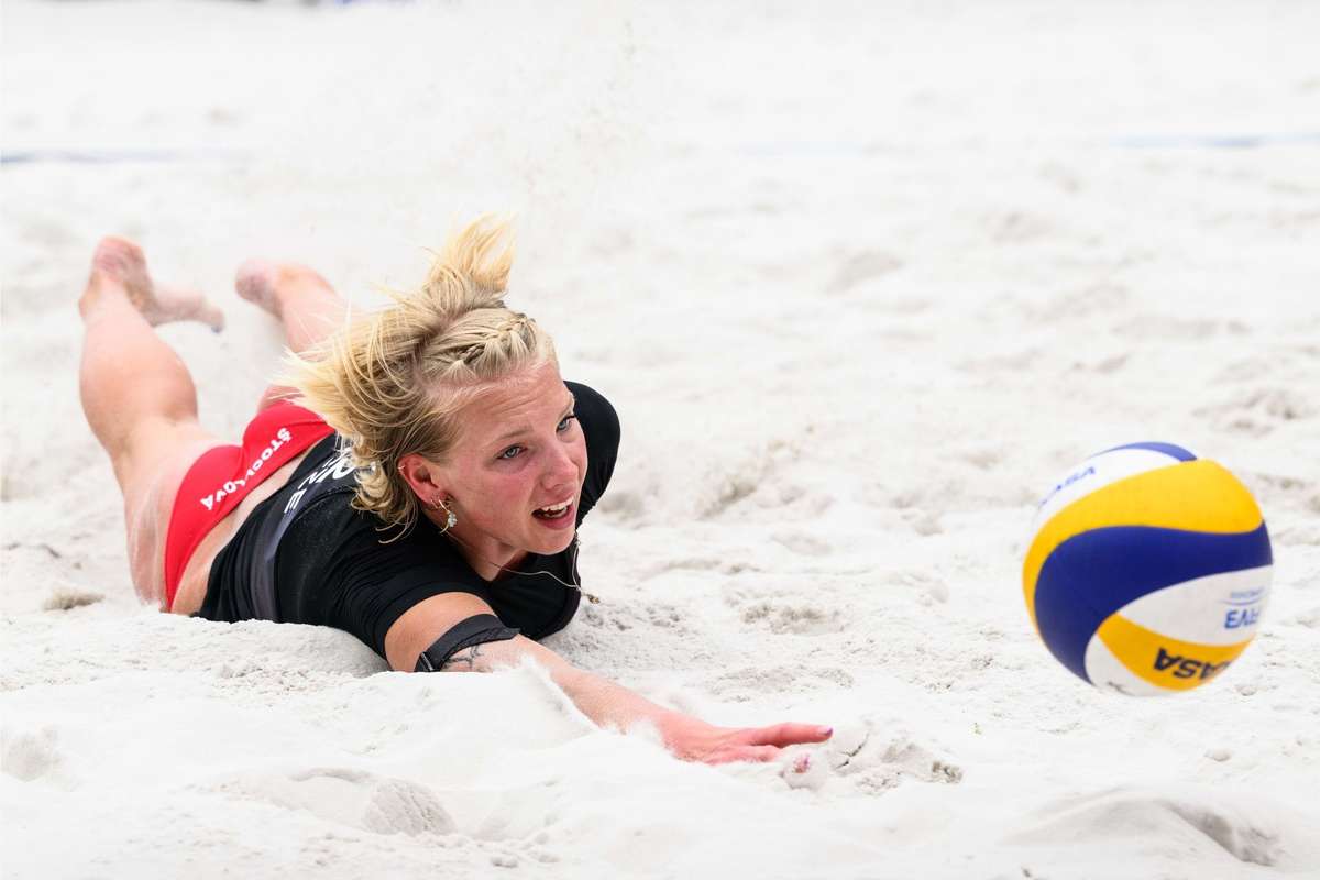 Hermannová se Štochlovou zvládly proti australskému páru závěrečné ...