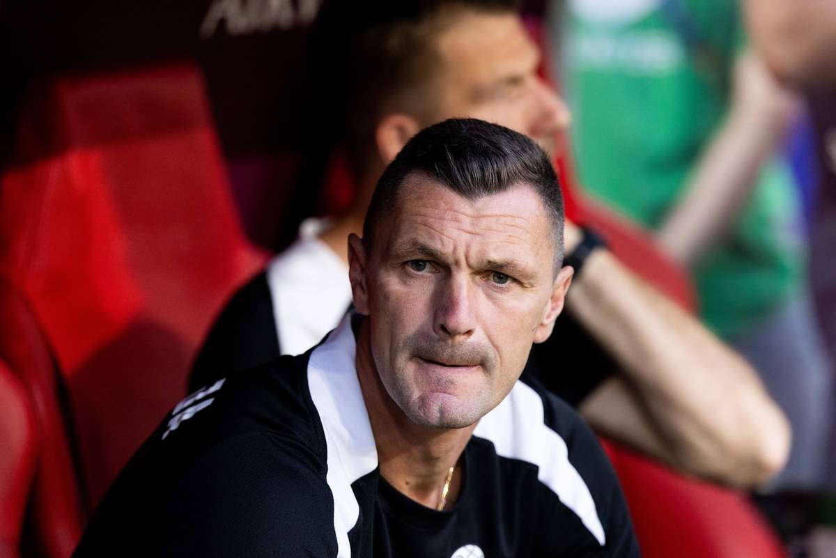 Sloweniens Co-Trainer Milivoje Novakovic über wegweisendes Gelb: "Super ...