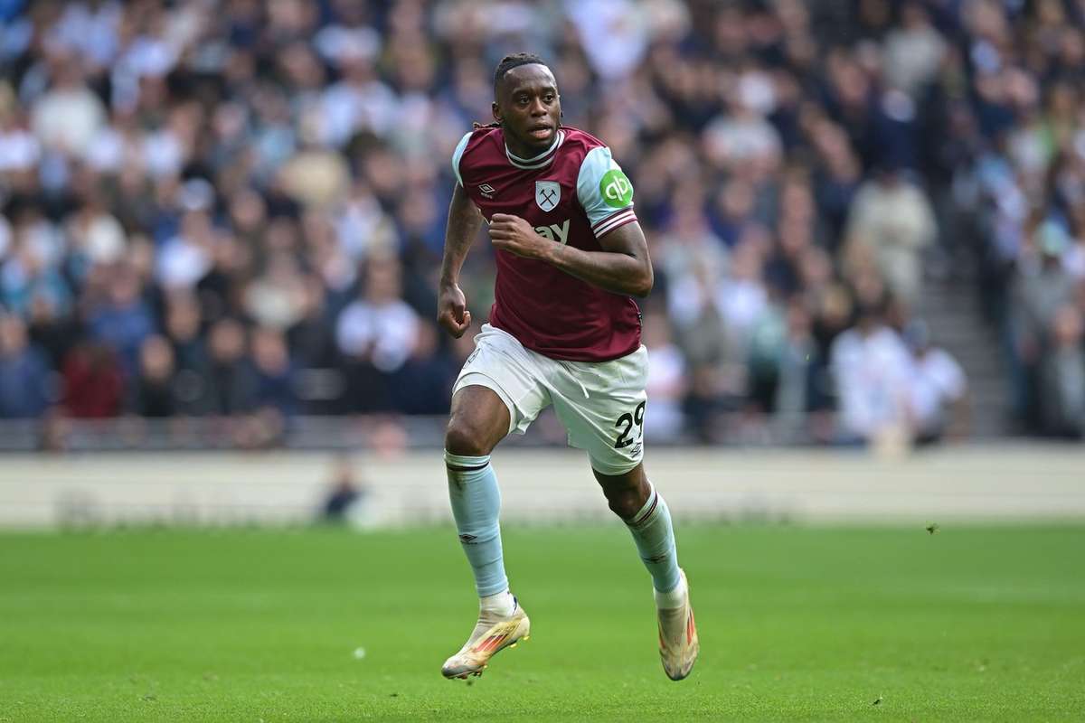 Wan-Bissaka admite que foi "difícil deixar" o Manchester United e ...