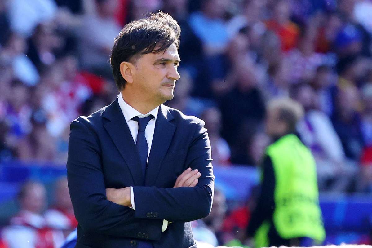 Croatia coach Zlatko Dalic apologises to fans after dismal defeat by ...