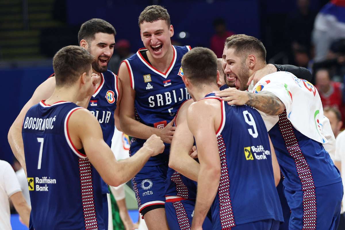 Serbia a învins Lituania și s-a calificat în semifinalele Cupei ...