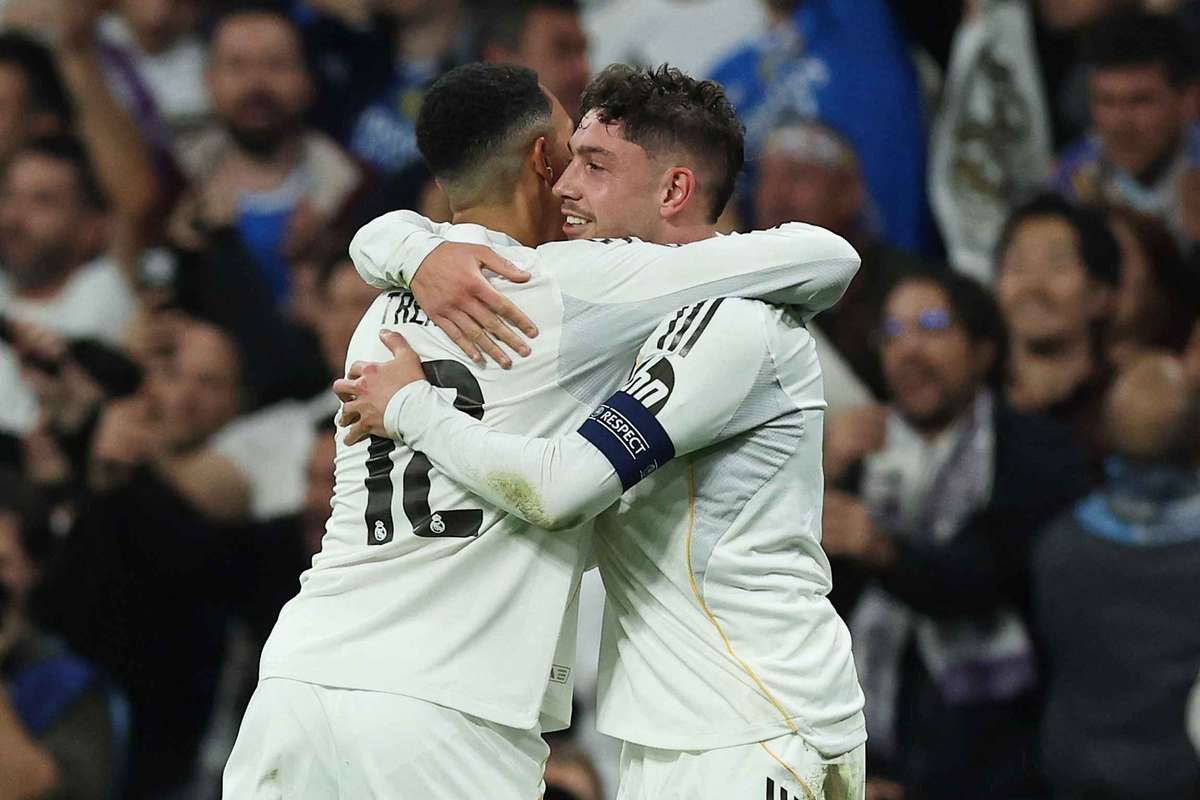 Valverde face meciul vieții contra lui Manchester City! Hattrick de ...