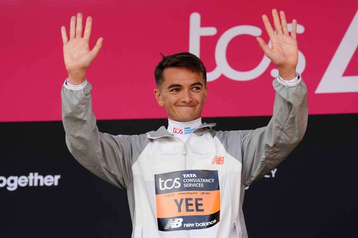 Medaliści olimpijscy w triathlonie Alex Yee i Georgia Taylor-Brown z ...